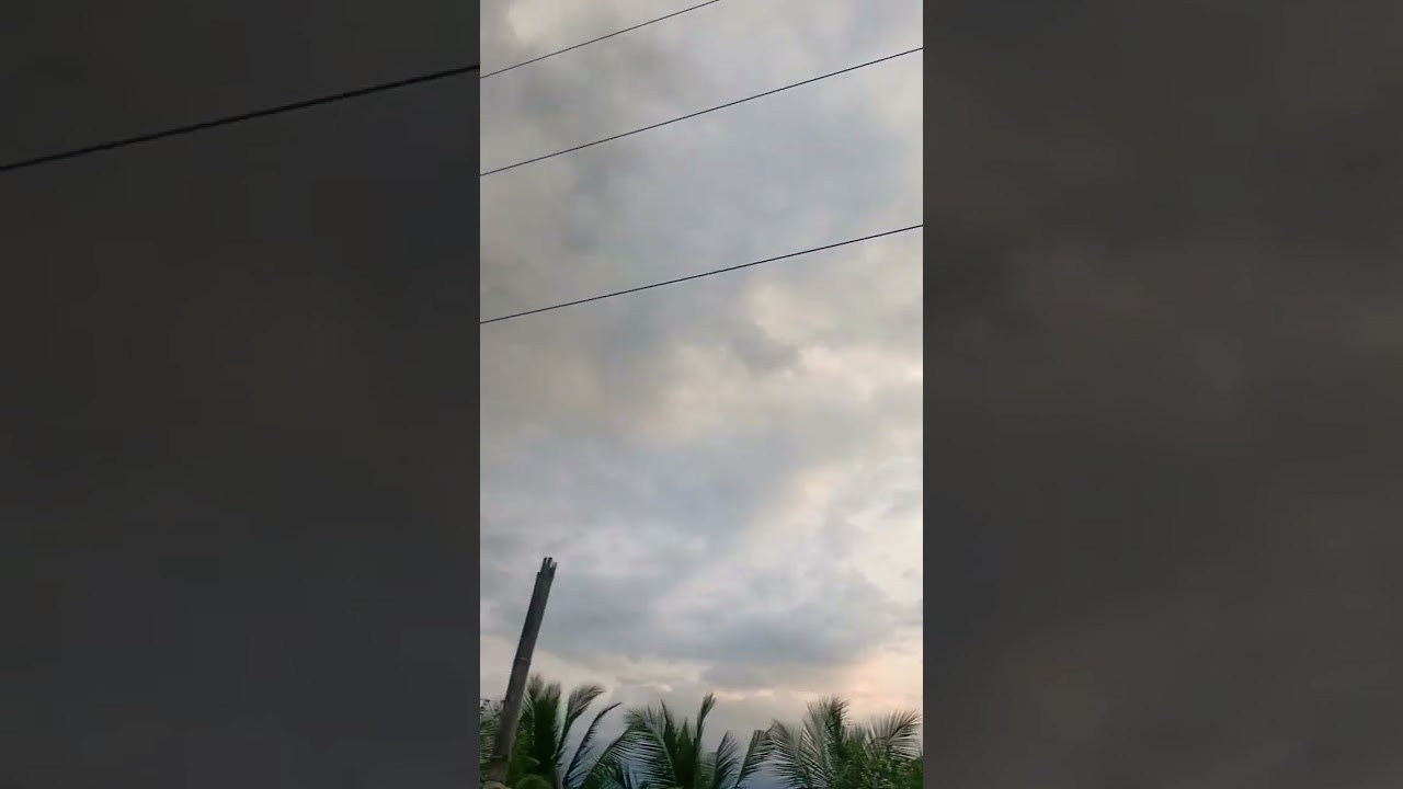 Megamo Avalll..... Magical Clouds ☁️🌩️🌧️🌦️🌥️⛅🌨️⛈️#clouds #clearsky #cloudyday