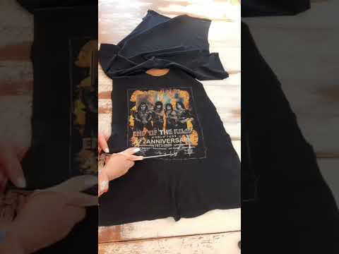#upcycledclothing #flannel #diytshirt #sewing #sewingtutorial