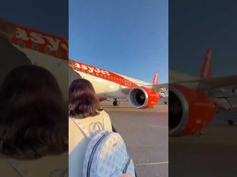 Boarding Easyjet A320