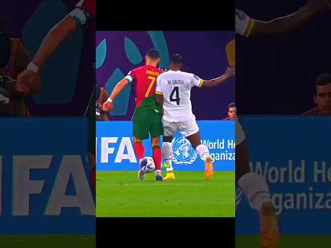 Ronaldo's happiness next to Messi's banner 🥶🔥#edit #shorts #ronaldo #football #ronaldogoals