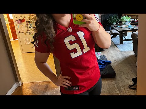 Comparing NFL Jersey Sizes for Women (Youth Boys XL, Women’s Large, Youth Girls XL)