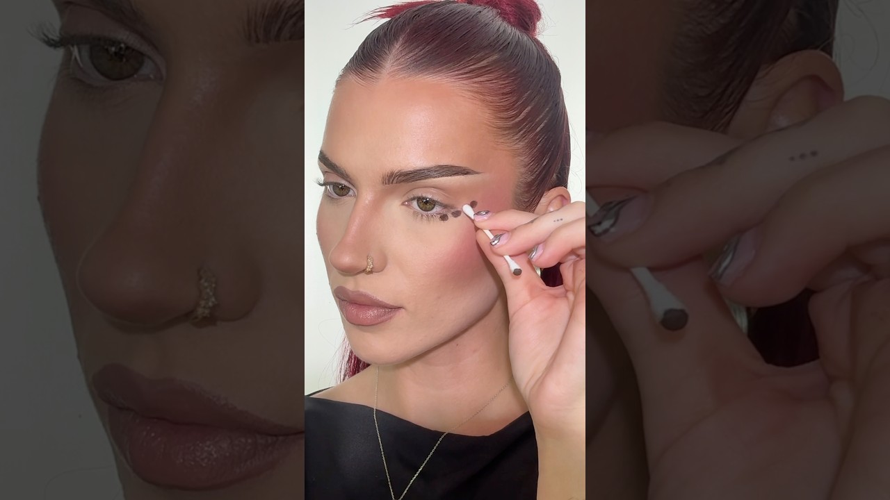 black cherry eyes makeup hack!!!🍒
