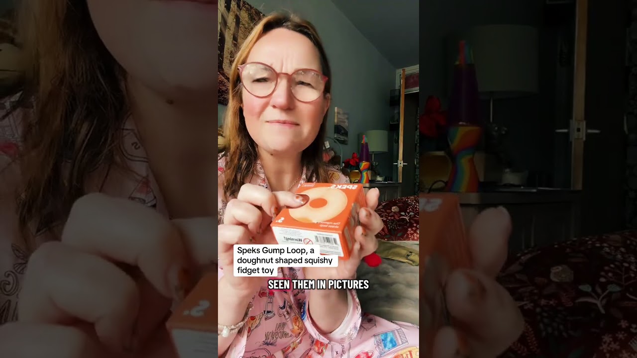 This little neon doughnut might not look like much at first glance, but trust me — the SPEKS Gump