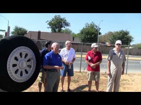 Convair B-36 Peacemaker propellers and wheels