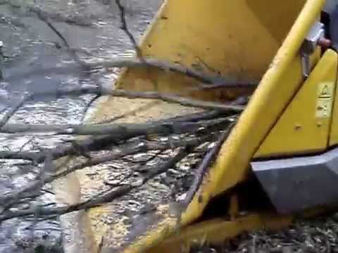 Schliesing 550ZX Forestry Wood Chipper with Mowi 300 Crane Woodpecker Environmental Ltd
