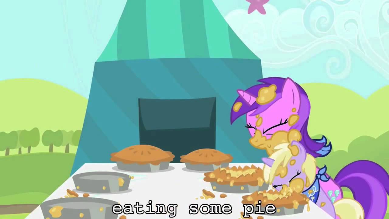 SweetieBot - Sweetie's Big Race (with intro!)