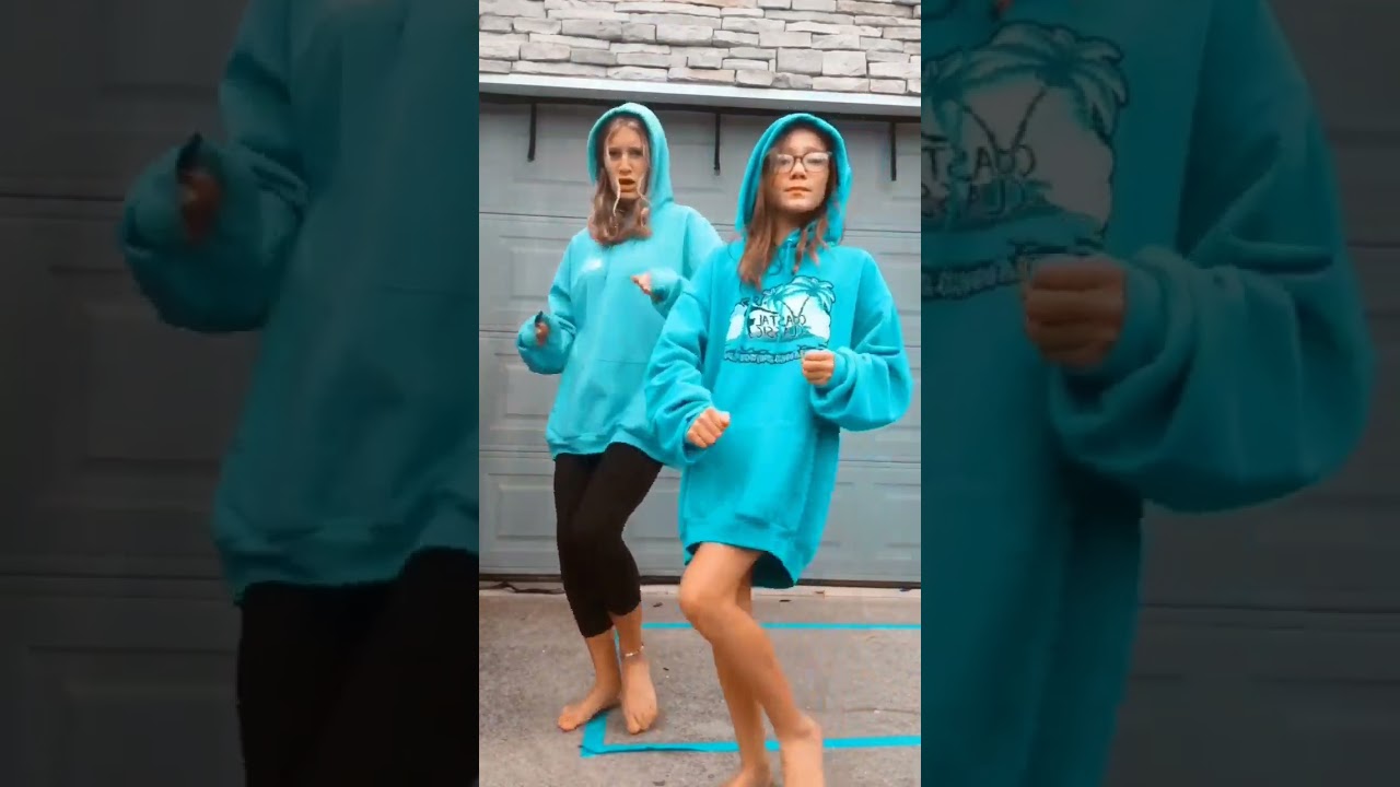 *BubbleButt* #dance #sisters