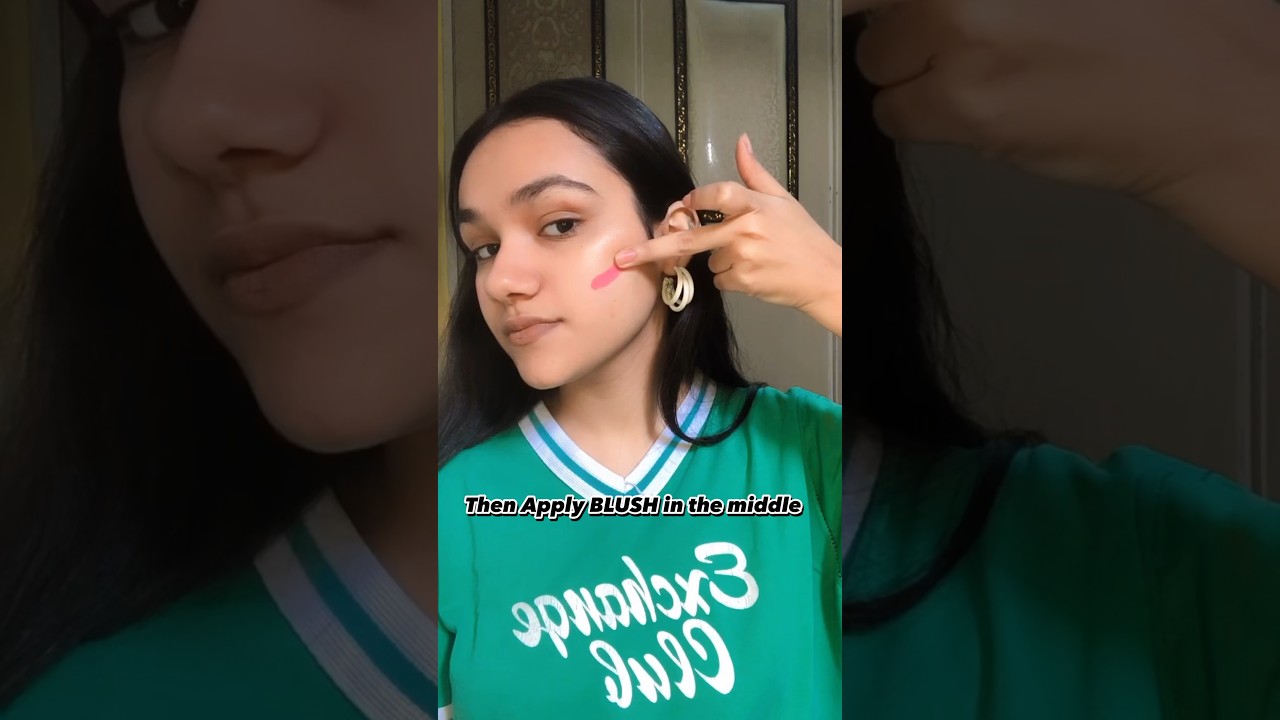 How To Apply Highlighter, Blush and Bronzer! #makeuphacks #youtubeshorts #shortsfeed #shorts