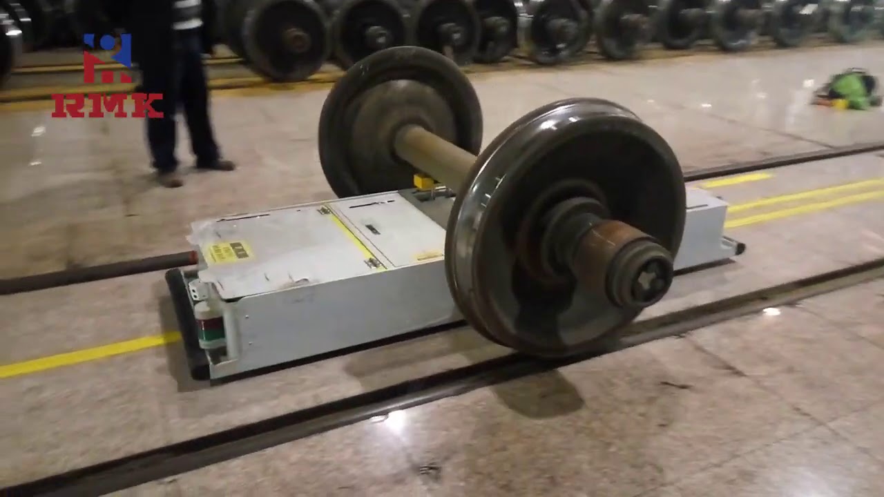Heavy load AGVs transport robot used to transport materials with high intelligence and automation