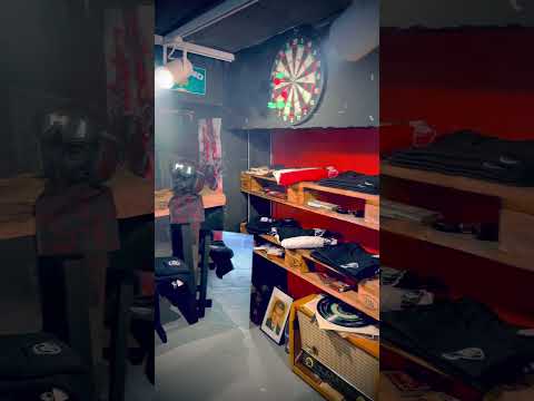 Crazy Garge⦠The man cave you dream aboutā¦
