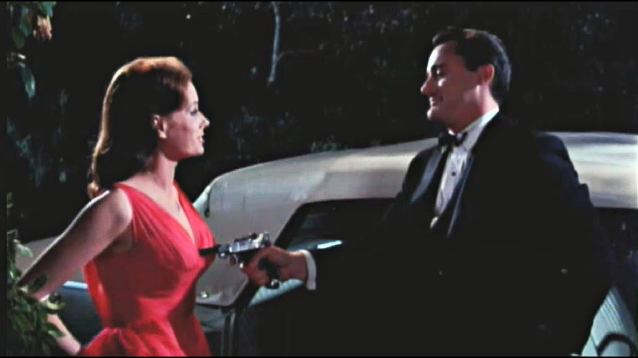 Solo pistol search Luciana Paluzzi, Man From U.N.C.L.E. 1964 To Trap a Spy