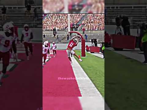 Jaxon Smith-Njigba’s INSANE toe tap TD 😱 #shorts