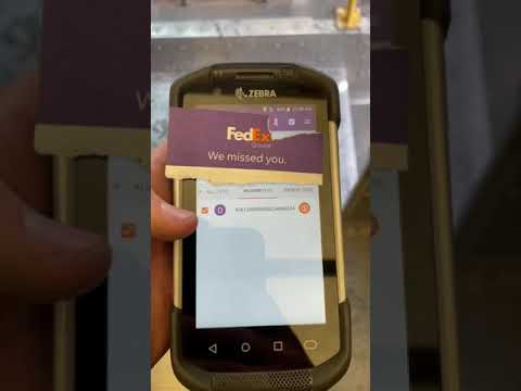 How a FedEx Scanner works! 🤟🙌😋 #shorts