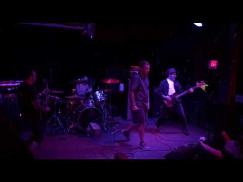 Nothingface Members Pay Tribute To Matt Holt With “For All The Sin ...