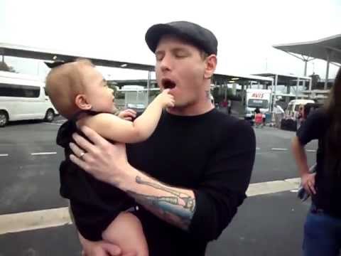 SLIPKNOT Frontman’s ‘Cute’ Baby Moment At Brisbane SOUNDWAVE (Video ...