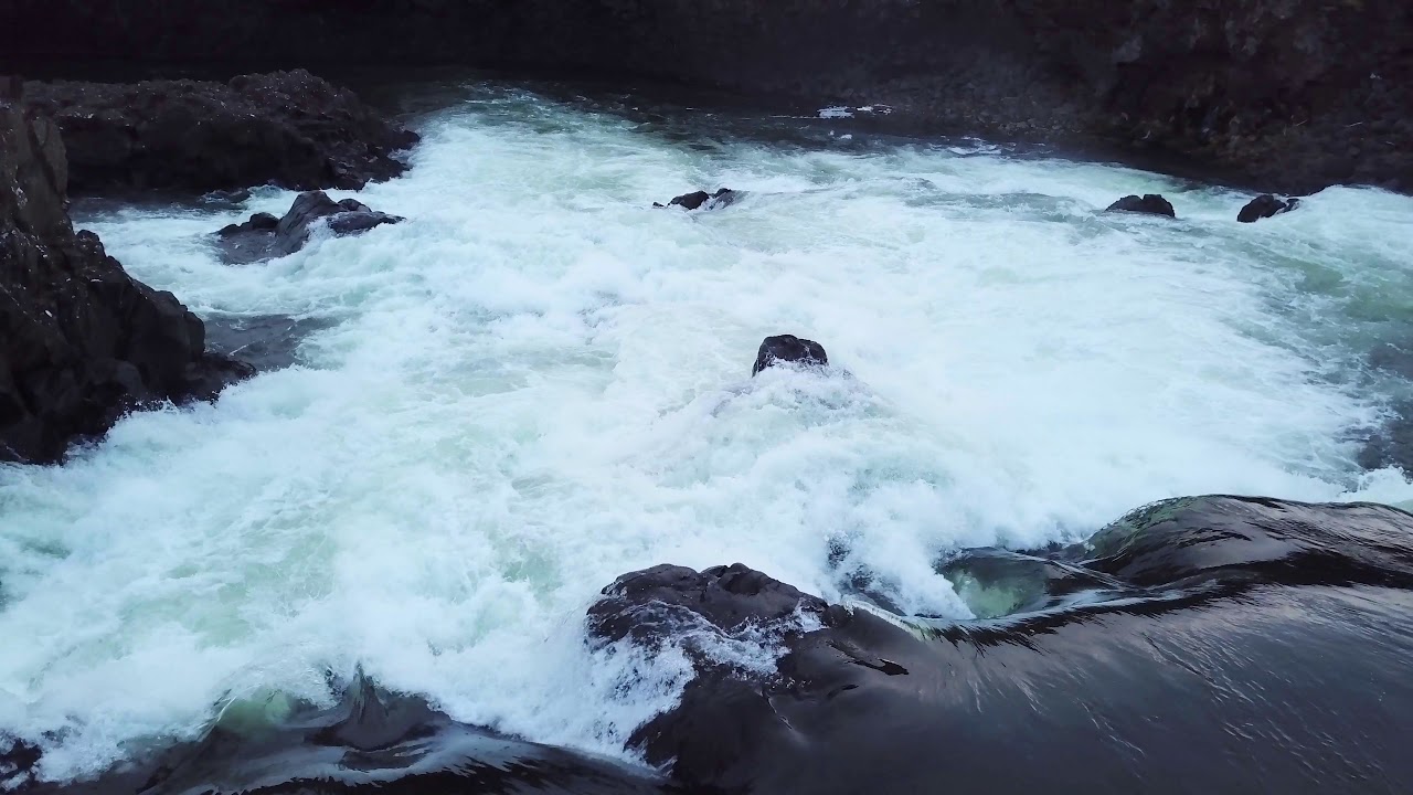Glanni Waterfall 4K - Iceland April 2019