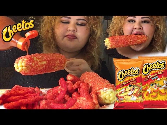 Conoce los elotes cubiertos de Doritos, Takis y Cheetos