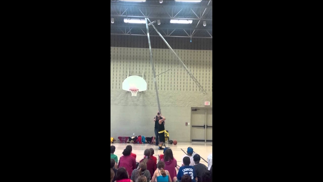 Hire Q-MACK: Pro Basketball Freestyler - Interactive Performer in ...