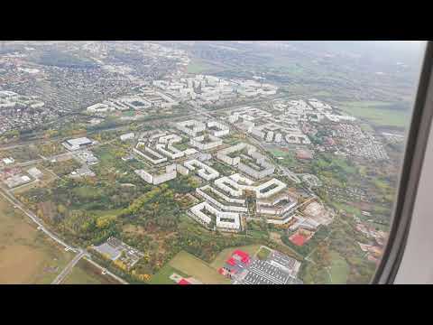Landing in Berlin Tegel Airport, Germany, Easy jet from Milan. Landung Flughafen Tegel aus Mailand