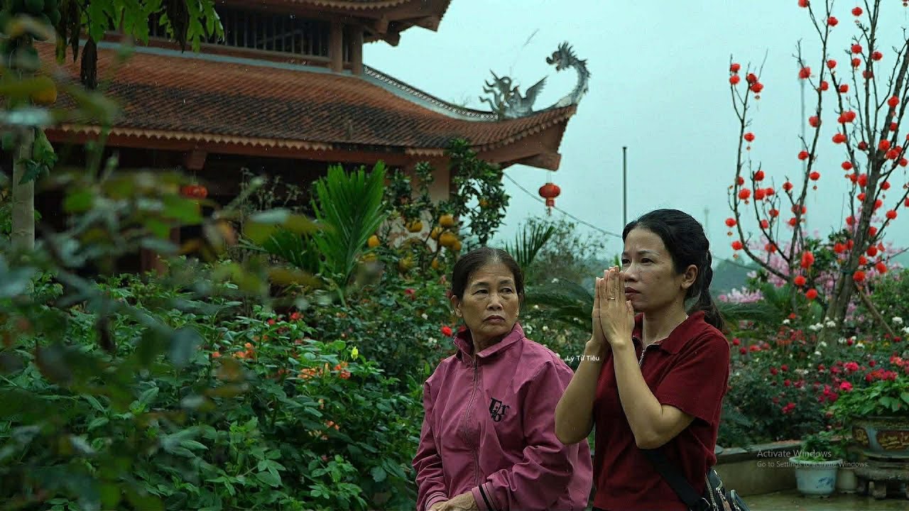 After all the trouble, Tieu wasn't surprised by Uri's mother's and Mr. Tuan's behavior.