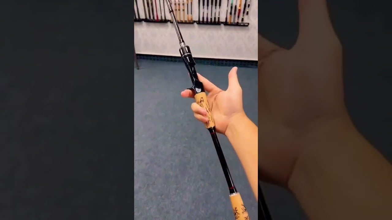 MH (Medium Hardness) lure rod, versatile for long casting, with a solid wood handle. Lure weight: