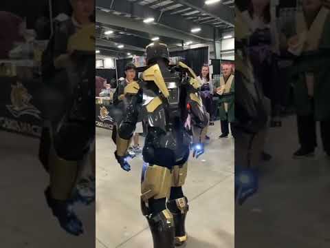 Custom Iron Man suit (Cosplay, mark 17 mk 33, Comic-Con, 3D printing, motorization, printed printer)