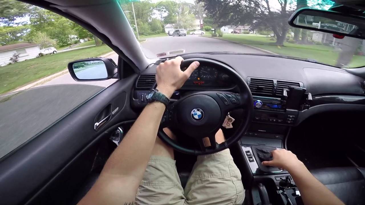 2000 BMW 323CI drive