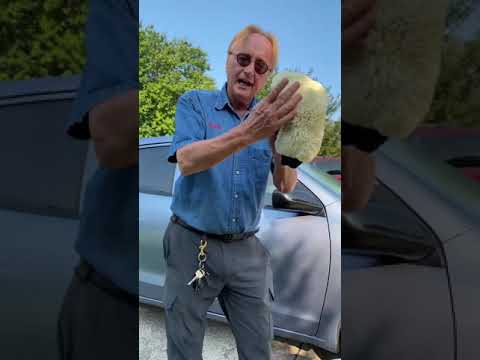 How Stupid People Wash a Car