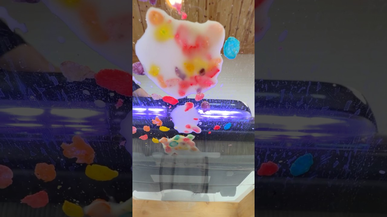 This Wet Vac Shoots 356ºF Steam