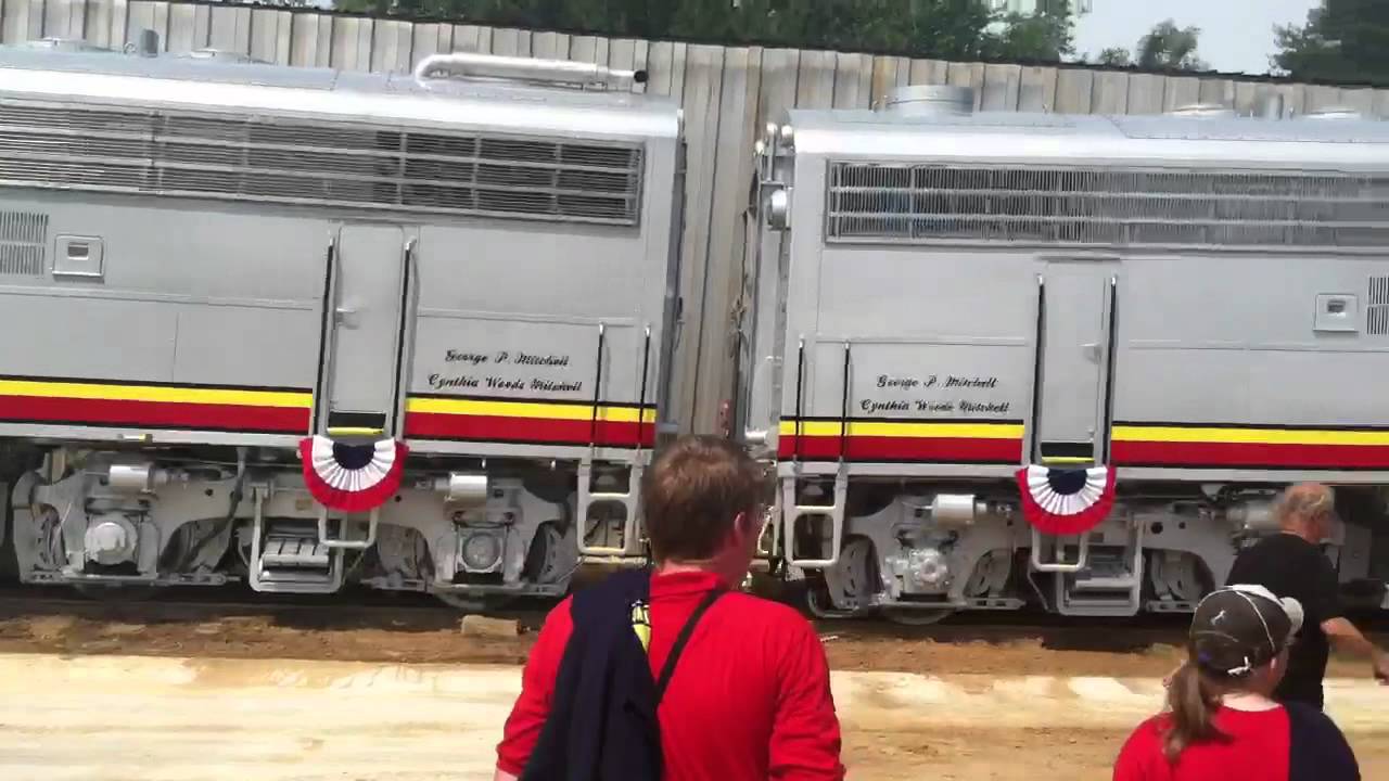 FIRST LOOK! ATSF 315 & 316 EMD F7As idling.
