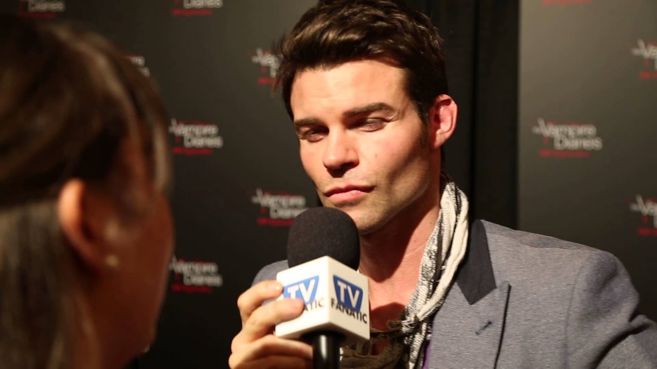Daniel Gillies Interviews TV Fanatic on The Vampire Diaries Red Carpet