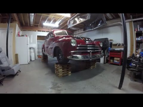 Making car wood stands for my car/Checking out a 1969 plymouth Roadrunner