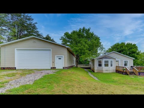 674 Cedar Grove Rd, Loudon, TN Presented by Just Homes Group.
