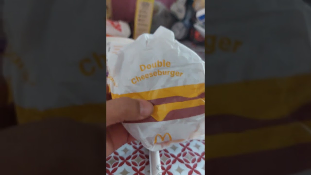 WOW YUMMY MCDO DOUBLE CHEESEBURGER #yummy #wow #satisfying #asmr #happy