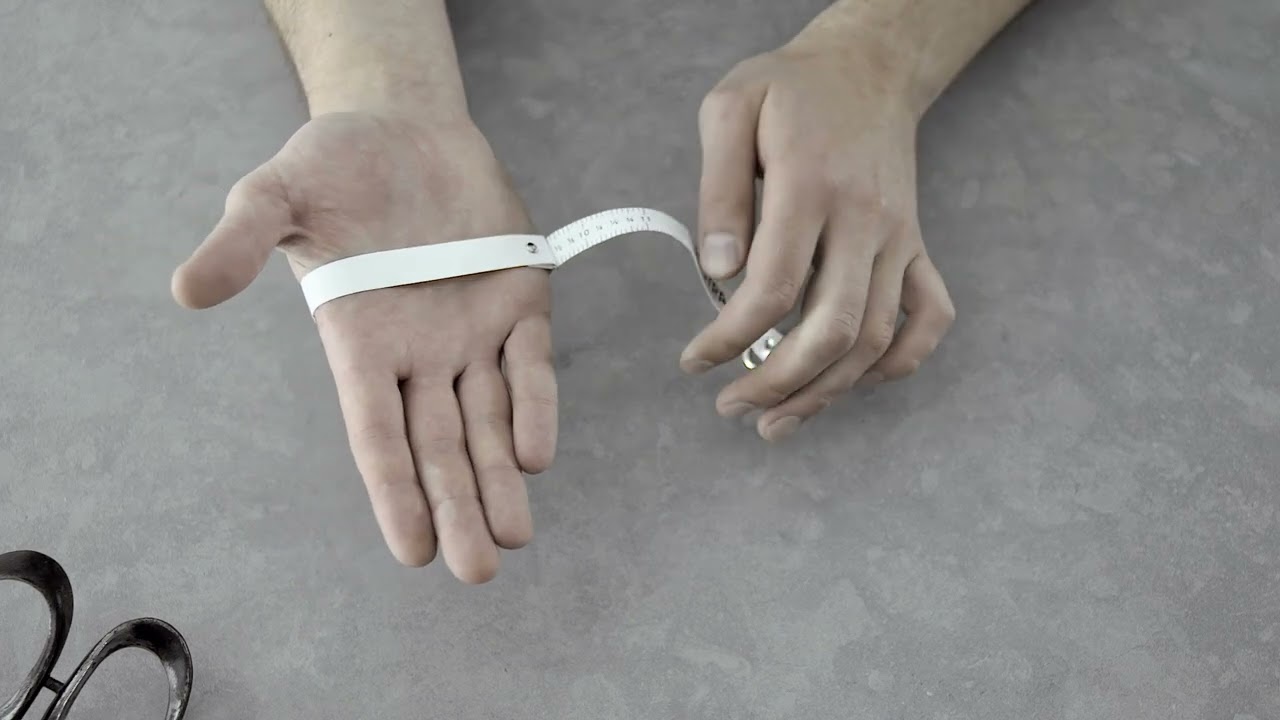How to Measure Hestra Gloves - Size Guide