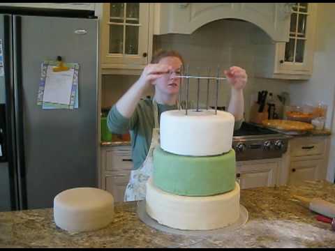 Cake Stackers, Internal Cake Support System | CakeStories.ca