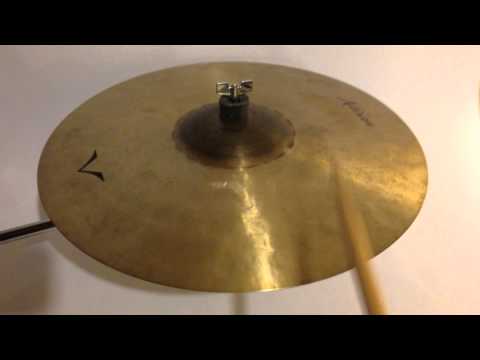 Sabian Artisan Vault 18in Crash