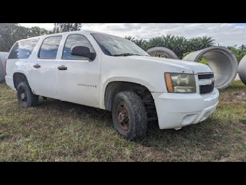 MY CHEVY SUBURBAN 2500 REVIEW 055