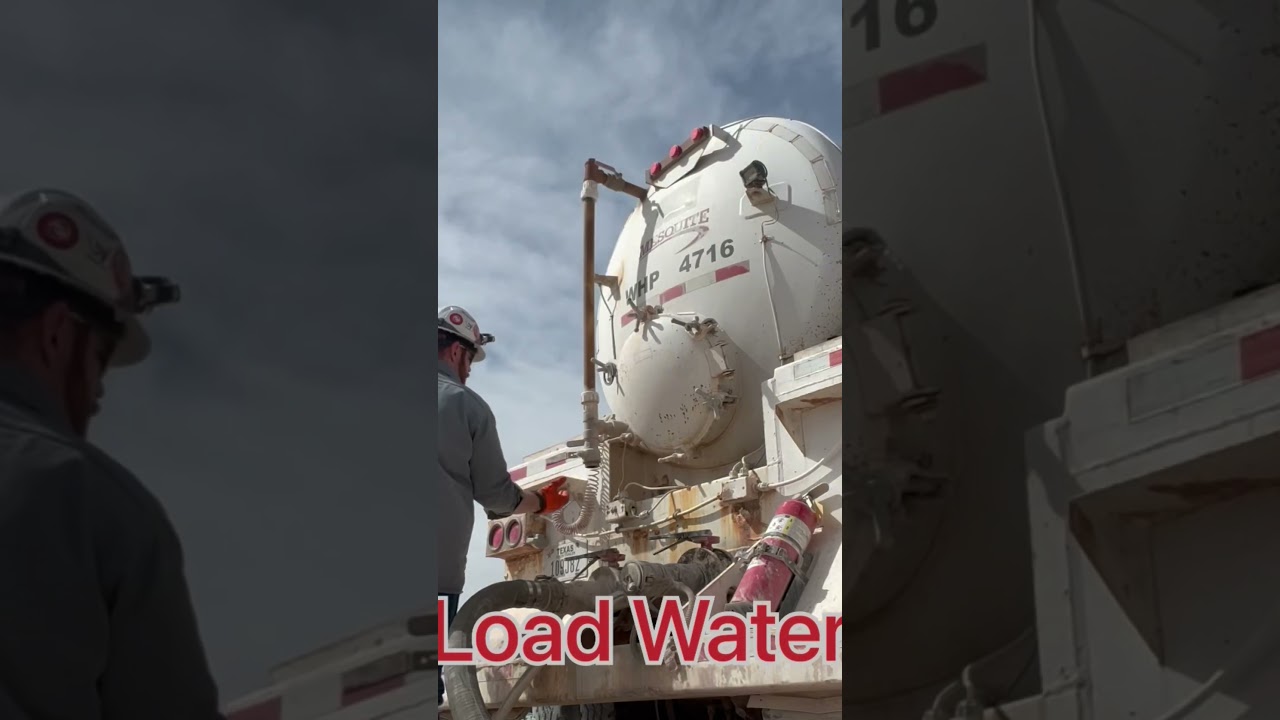 ¡$4000 a la semana transportando agua en los campos petroleros! #cdl #camiones #vidacamionera #no...
