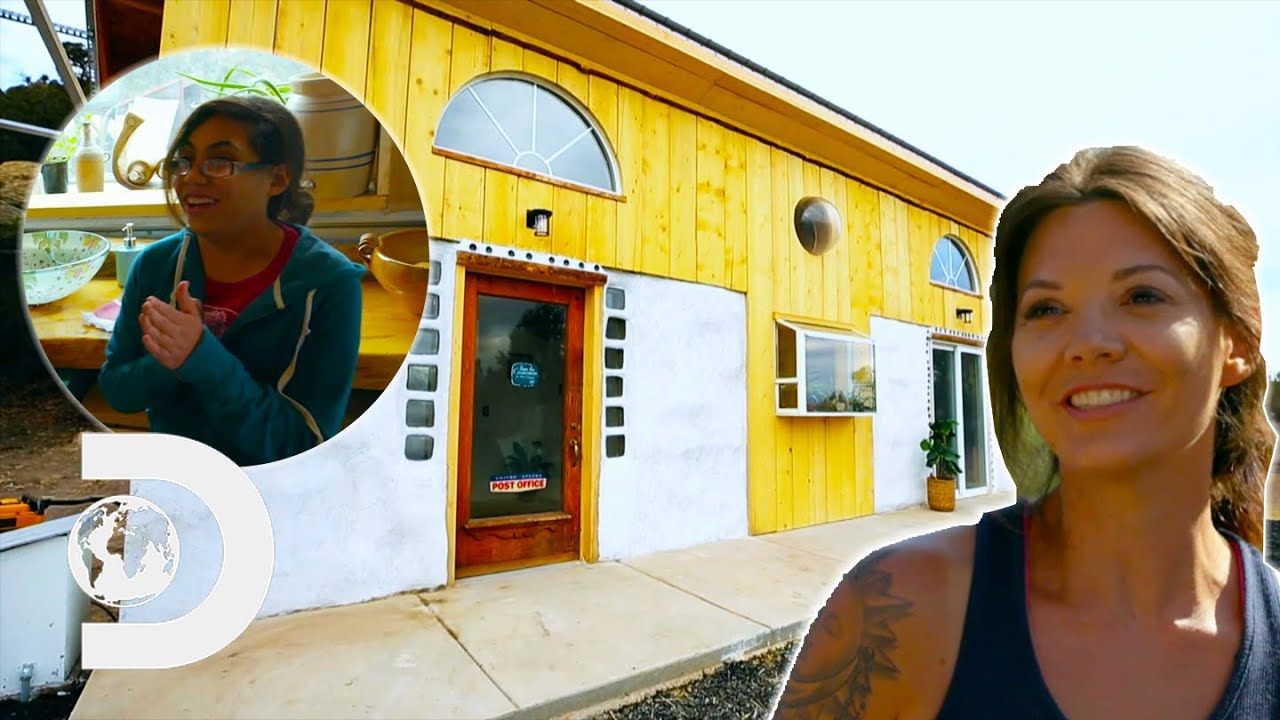 Mom Builds A Straw Bale Off-Grid Home For Her Teenage Daughter for $10K ...