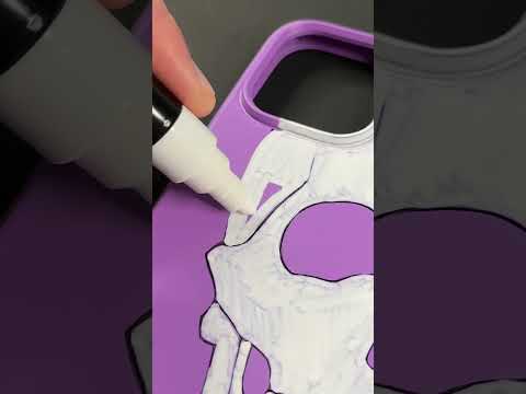 Custom Phone Case Using Markers!