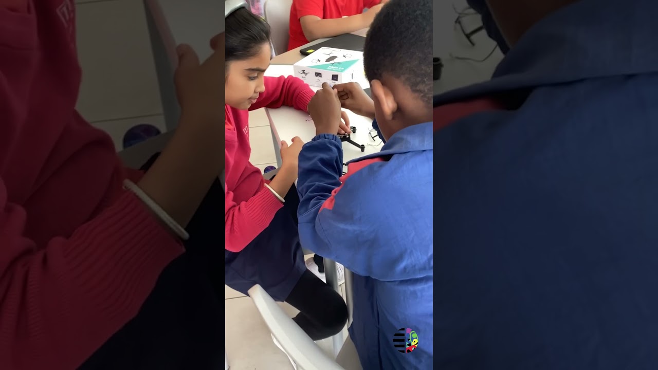 Young minds exploring the world of robotics, coding and AI at BrainSTREAM