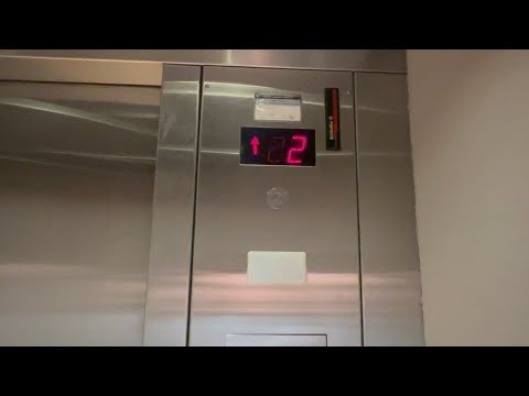 Schindler MT Hydraulic Elevator At Dick’s Sporting Goods Mall Of Georgia In Buford, GA