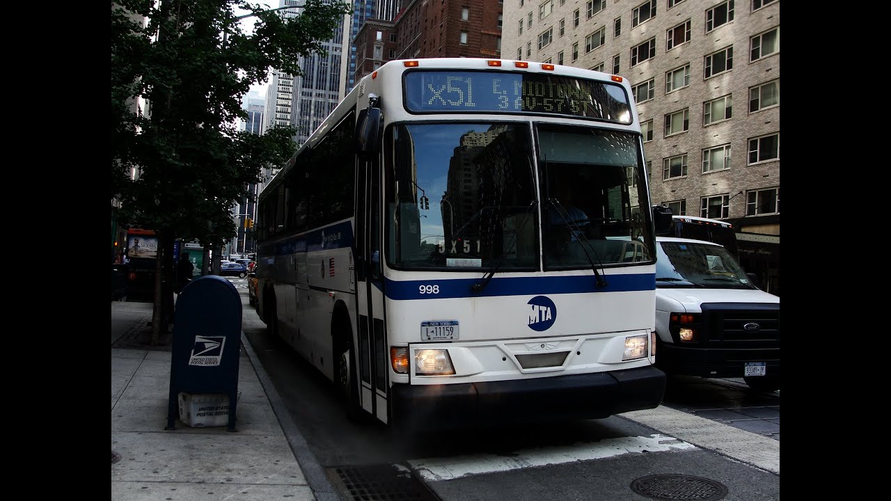 MTA New York City Bus: A Ride On 1999 New Flyer D45S 