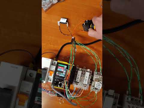 Keyence GC-1000 Safety Controller. EStop + Two Hand input + Reset.