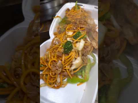 Mongolian BBQ Noodles From Genghis Khan Topanga Mall | Feast On These TV #shorts #seafood #noodles