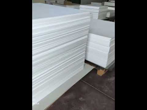 Polytetrafluoroethylene sheet