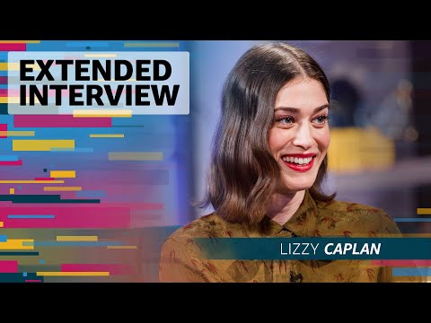 Lizzy Caplan on the Importance of Character, Castle Rock and Party Down | EXTENDED INTERVIEW