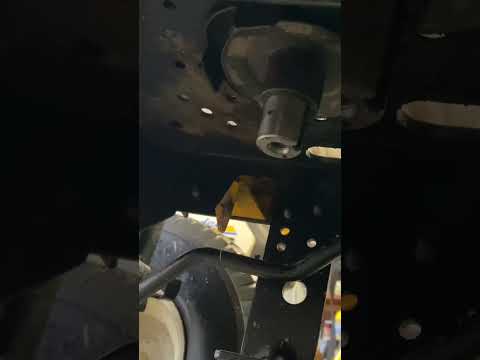 Cub cadet L1050 transmission belt replacement
