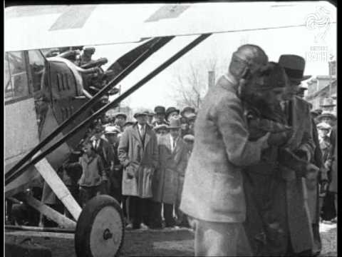 A Drama Of Real Life Told In News Pictures (1928)